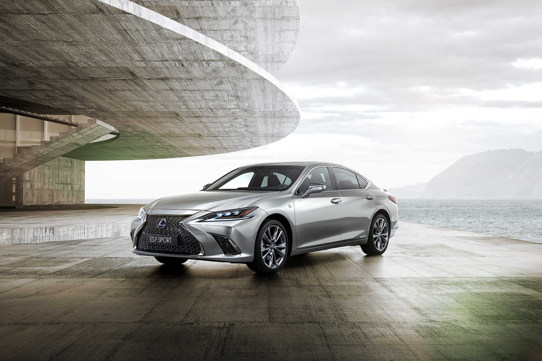 Nya Lexus ES till Sverige - ersätter GS - www.sportbilen.se